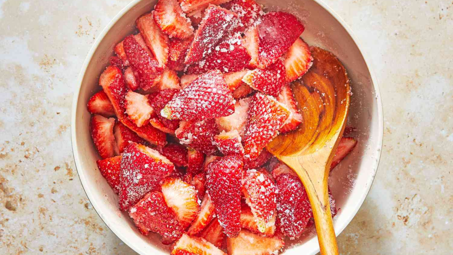 15 Red Foods That Make Party Tables Stand Out - Samppy: Food, Lifestyle ...