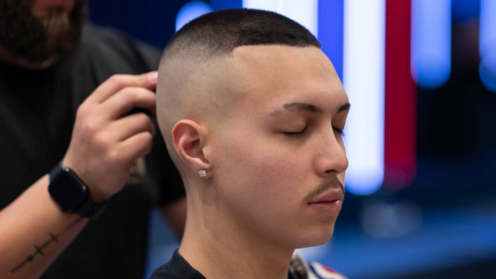 How to Get the Perfect Short Fade Haircut: A Barber's Guide for Men ...